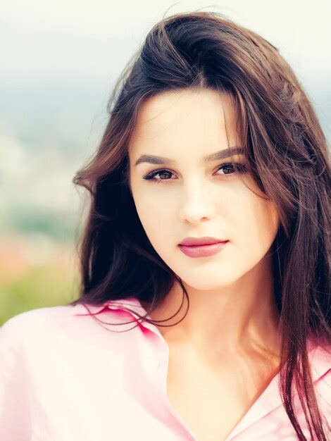 Premium Photo Young Pretty Sexy Girl Outdoor