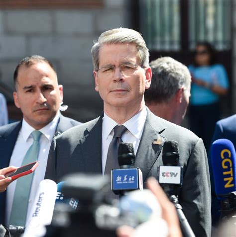 Democrats Dont Need To Choose Between Populism And Abundance