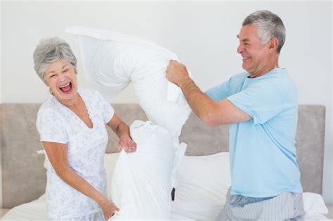 Yowza Todays Senior Citizens More Satisfied With Their Sex Lives
