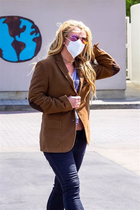Britney Spears Out Shopping In Malibu Hawtcelebs