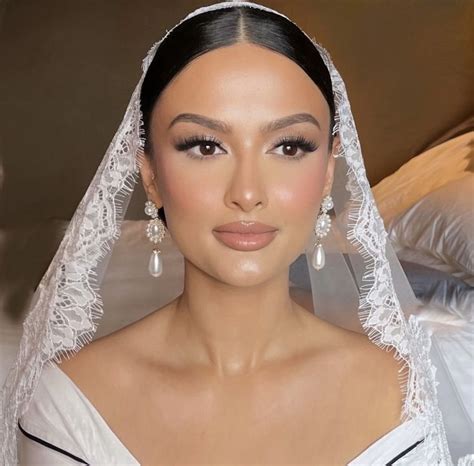 Glossy Bridal Makeup Bride Soft Glam Bridal Makeup Looks 2025
