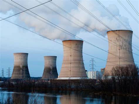Three Mile Island Nuclear Plant Will Reopen To Power Microsoft Data