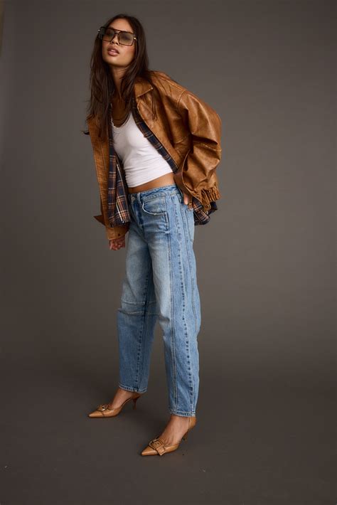 Robbyn Ivory Sweater 12th Tribe