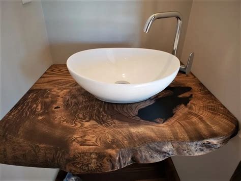 Siberian Elm Colorado Wood And Metal