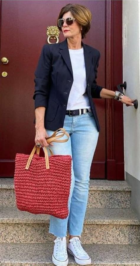 Como Vestir Una Mujer De 50 AÑos Fire Away Paris Spring Outfits