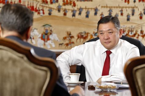 Монгол Улсын Үндсэн хуульд нэмэлт өөрчлөлт оруулах асуудлыг хэлэлцэхийг эрмэлзэх нь зүйтэй