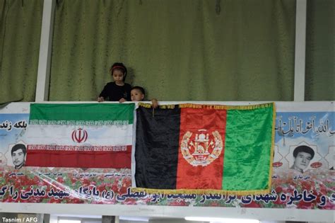 نذر سلامت؛ سفره متفاوت مهاجرین افغانستانی از جنس سلامتی عکس تسنیم