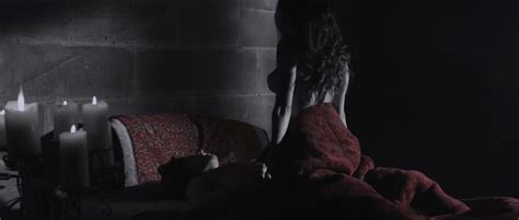 Naked Patricia Duarte In Saint Dracula D