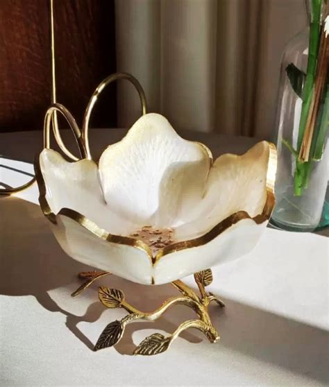 شکلات خوری طرح گل با پایه طرح برگ فروشگاه آردا کالا