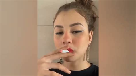 Cute Girl Smoking 🚭 Viral 🚬🚬🚬 Youtube