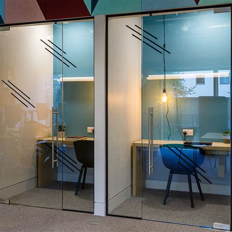 Office Interior Door Styles Designs 4 Panels Soft Closing Frameless