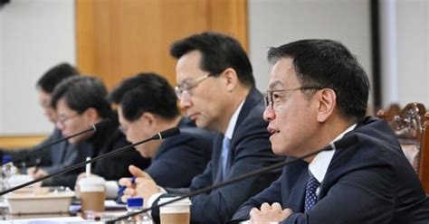 최상목 주식시장 그간 낙폭 되돌렸다주요 정책 속도감있게 추진