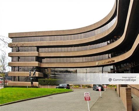 300 Elliott Ave W Seattle Wa 98119