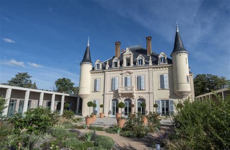 Linstitut Lyfe Une Vie De Château à Ecully