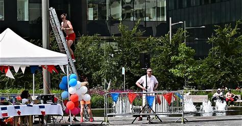 Party Day On Square Viger 1 Album On Imgur