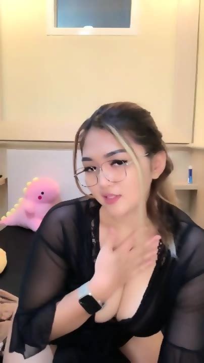 Godzilla Pink Kacamata Montoq Indonesia 14mnt Eporner