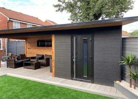Wood Cladding Vs Pvc Cladding Vs Wpc Cladding Which Should You Choose Feelingwood