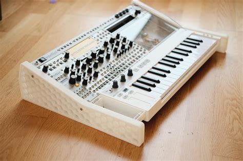 Noise Generator Using A Zener Diode R Synthdiy