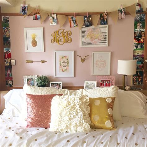 Идеи декора в комнату 81 фото