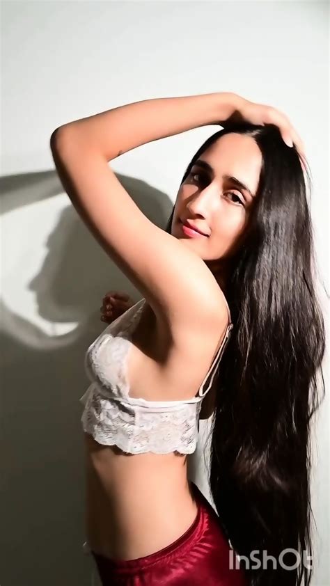 Instagram Hot Modelakanksharuskin Aka Akansha Ruskin Barar Eporner
