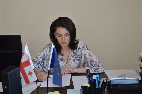 იურიდიულ სამანდატო საპროცედურო საკითხთა და ეთიკის კომისიის სხდომა აბაშის მუნიციპალიტეტი