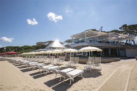 Home La Vela Beach Club