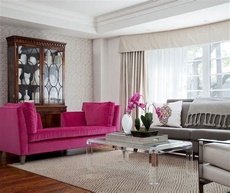 Damask Wallpaper Living Room With Pink And Gray Decor