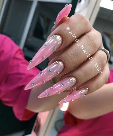 Пин от пользователя 𝐵𝑎𝑟𝑏𝑖𝑒💗 на доске ‘ N A I L S Дизайнерские ногти Розовые стилеты