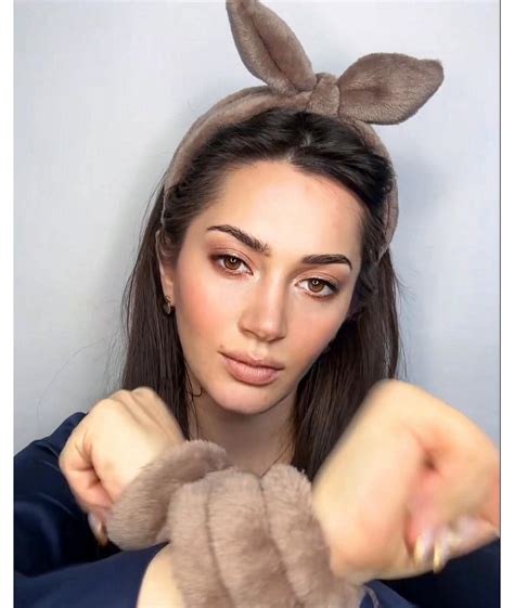 Набір косметичних аксесуарів для доглядових процедур обруч захисні накладки від води мішечок