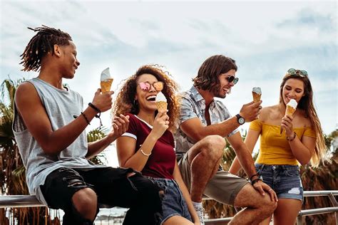3 Tips To Enjoying A Treat While Counting Macros Working Against Gravity