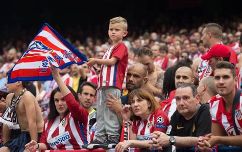 ئەستێرەیەک بەهۆی باپیری دەچێتە ئاتلێتیک بیلباو رووداونێت