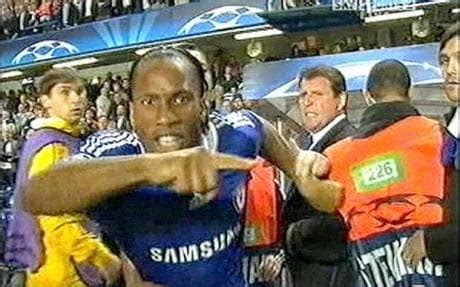 Chelsea V Barcelona Didier Drogba Tries And Fails To Tug The Nations