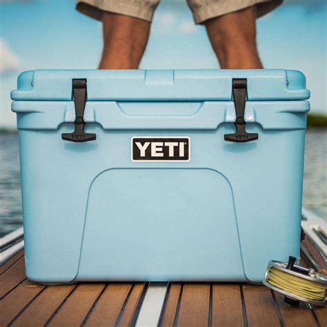 Yeti Tundra Cooler 35 In Ice Blue Country Club Prep