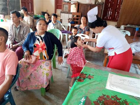 သံဖြူဇရပ်မြို့နယ်တွင် အသက် ၆ လမှ ၅ နှစ်ထိ ကလေးငယ်များအား ဗီတာမင် A မျက်စိအားဆေးနှင့် သံကျဆေးတိုက