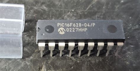 PIC F P Bit Microcontroller MCU KB RAM I O USA Seller NEW EBay