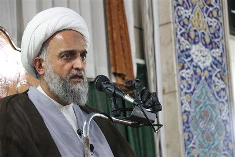 فیلم اعتراض تولیت مدرسه علمیه منصوریه شیراز به هتک حرمت همسر و فرزند