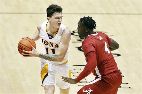 Quinn Slazinski Who Played For Rick Pitino Thriving In West Virginia