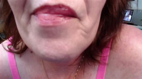 Heres The Bet If I Cant Make You Cum Before Video Is Over You Owe Me Bucks XNXX