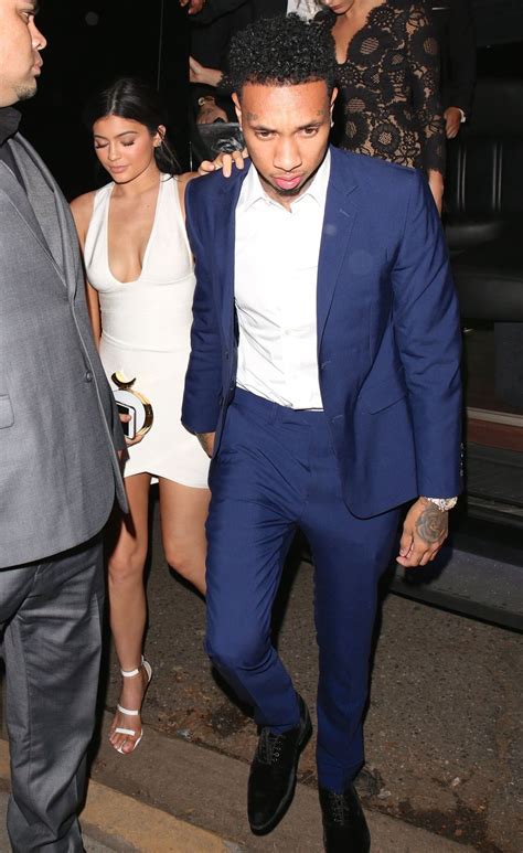Kylie Jenner Cleavage 27 Photos Thefappening