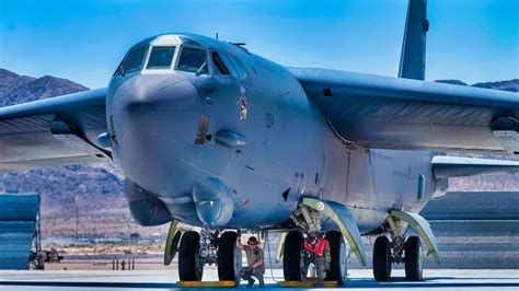 Super B 52j Bomber Is Coming To The Us Air Force Summed Up In 3