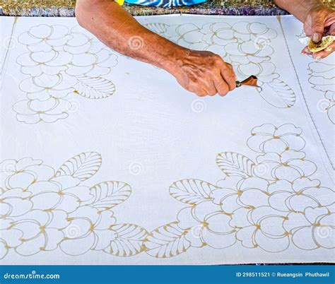 Making Batik By Drawing Beautiful Patterns By Hand Stock Image Image