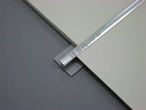 [남흥]내장 벽 판넬 재료분리대and코너비드 타일몰딩 주 남흥