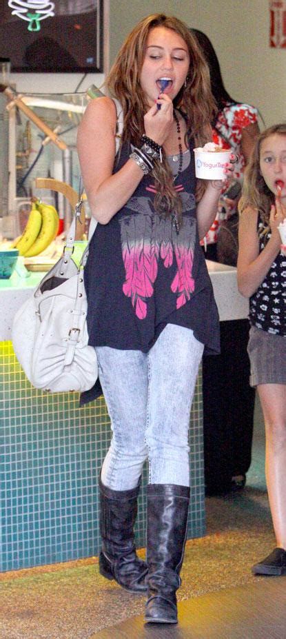 Miley Cyrus Too Sexy For