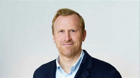 Ework Halverar Ledningsgruppen