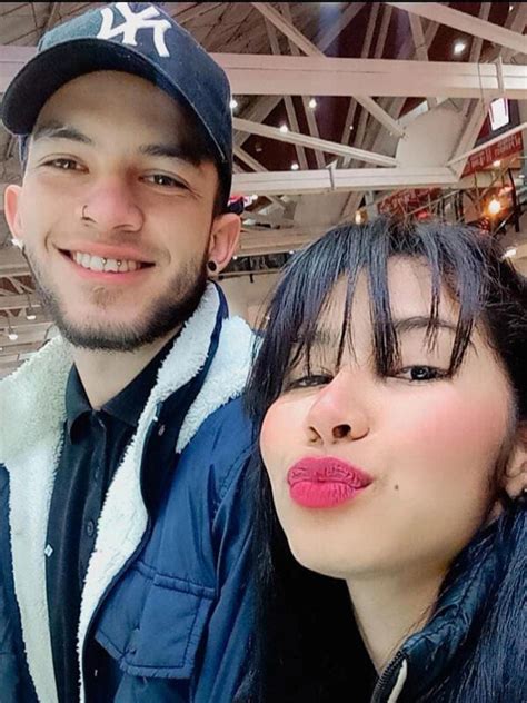 Tayler And Alina Webcam Model Profile Xhamsterlive