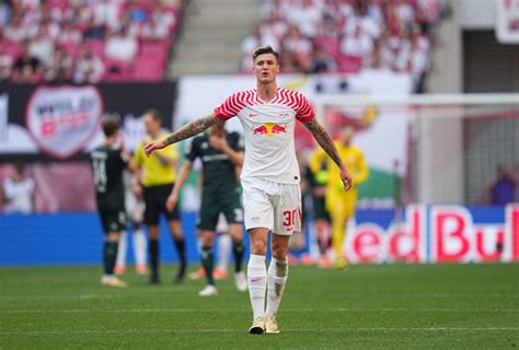 Fabrizio Romano Shares Benjamin Sesko Update Amid Arsenal Manchester