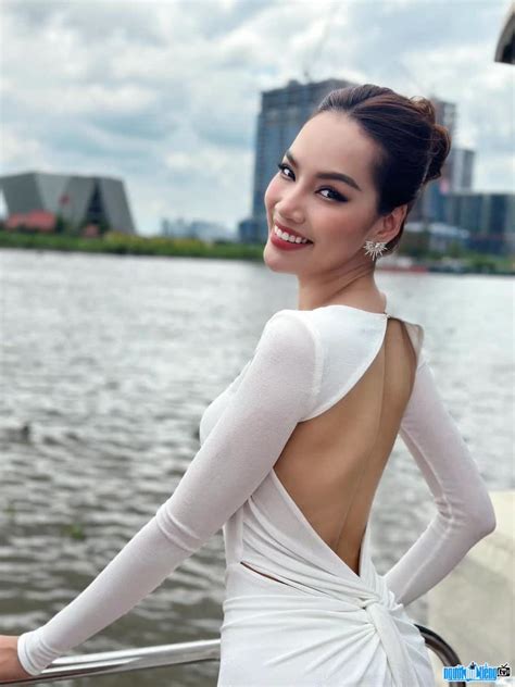 Hoa Hậu Lê Hoàng Phương