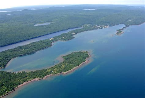 Copper Harbor In Copper Harbor Mi United States Harbor Reviews