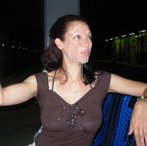 Foto De When She Ask Her Friends To Came