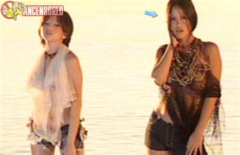 Naked Andrea Del Rosario In Viva Hot Babes